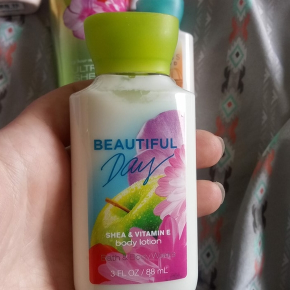 Bath & Body Works | Other | Bath Body Works Lotion | Poshmark